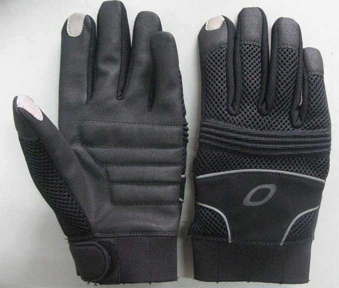 Alpha Sports Center - GLOVES